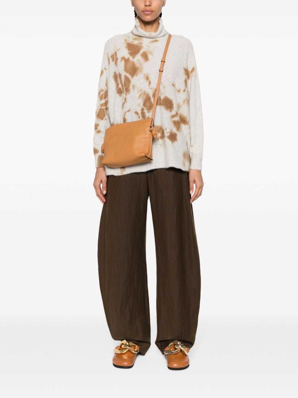 LOEWE Flamenco Clutch