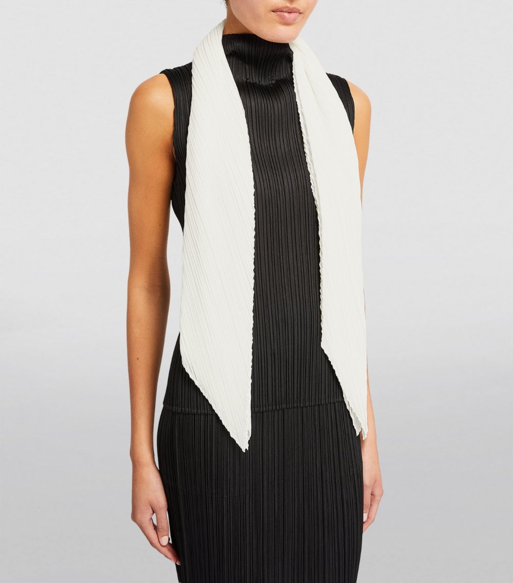 Issey Miyake Pleated Basics Scarf - White | Editorialist