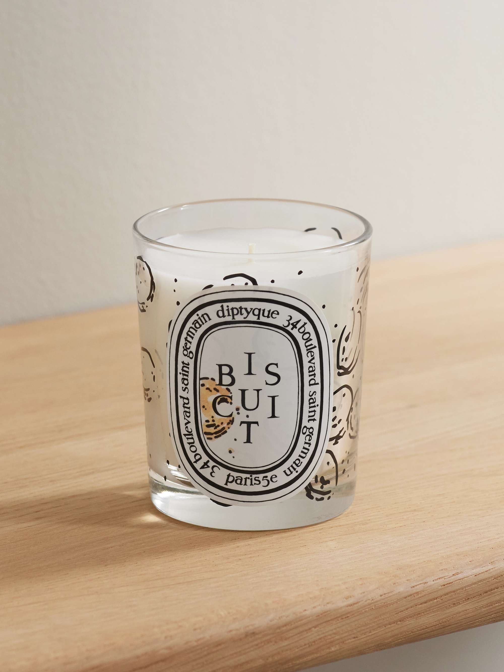 diptyque キャンドル　BISCUIT 190g Diptyque Biscuit Limited Edition Scented Candle, 190g - Colorless