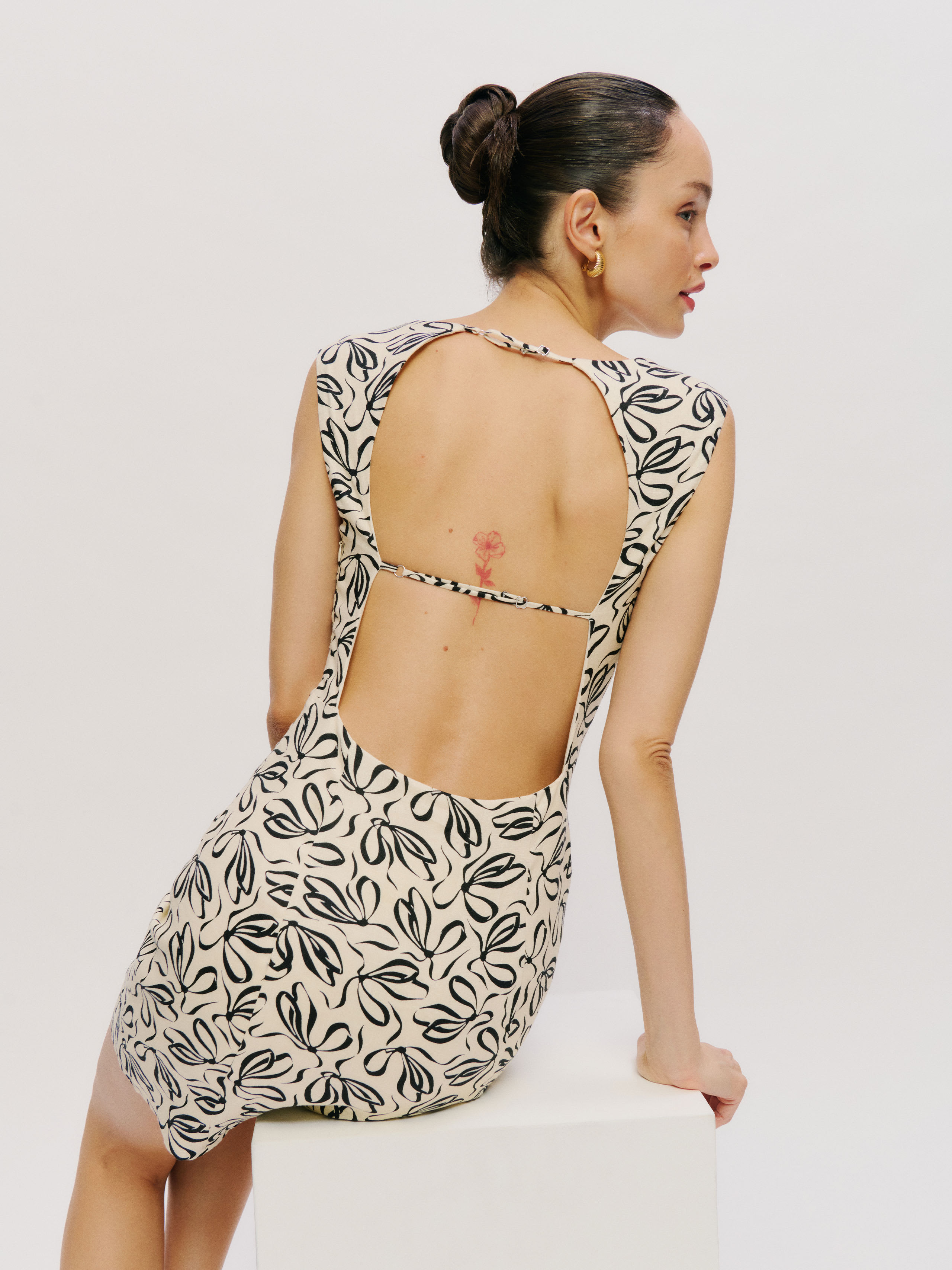 Reformation Avina Linen Dress In Knot - 70% Off | Editorialist