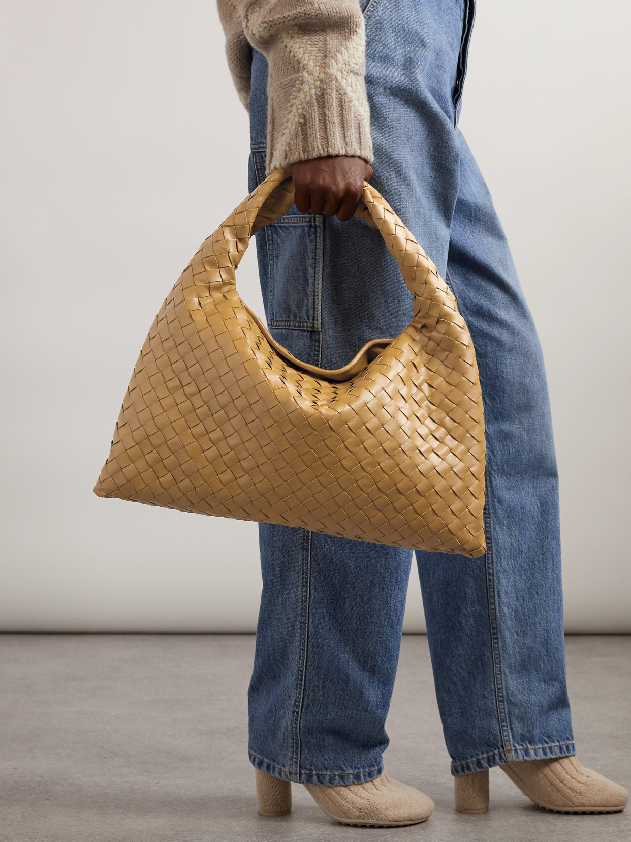 BOTTEGA VENETA Bottega Veneta Hop Intrecciato Leather Tote