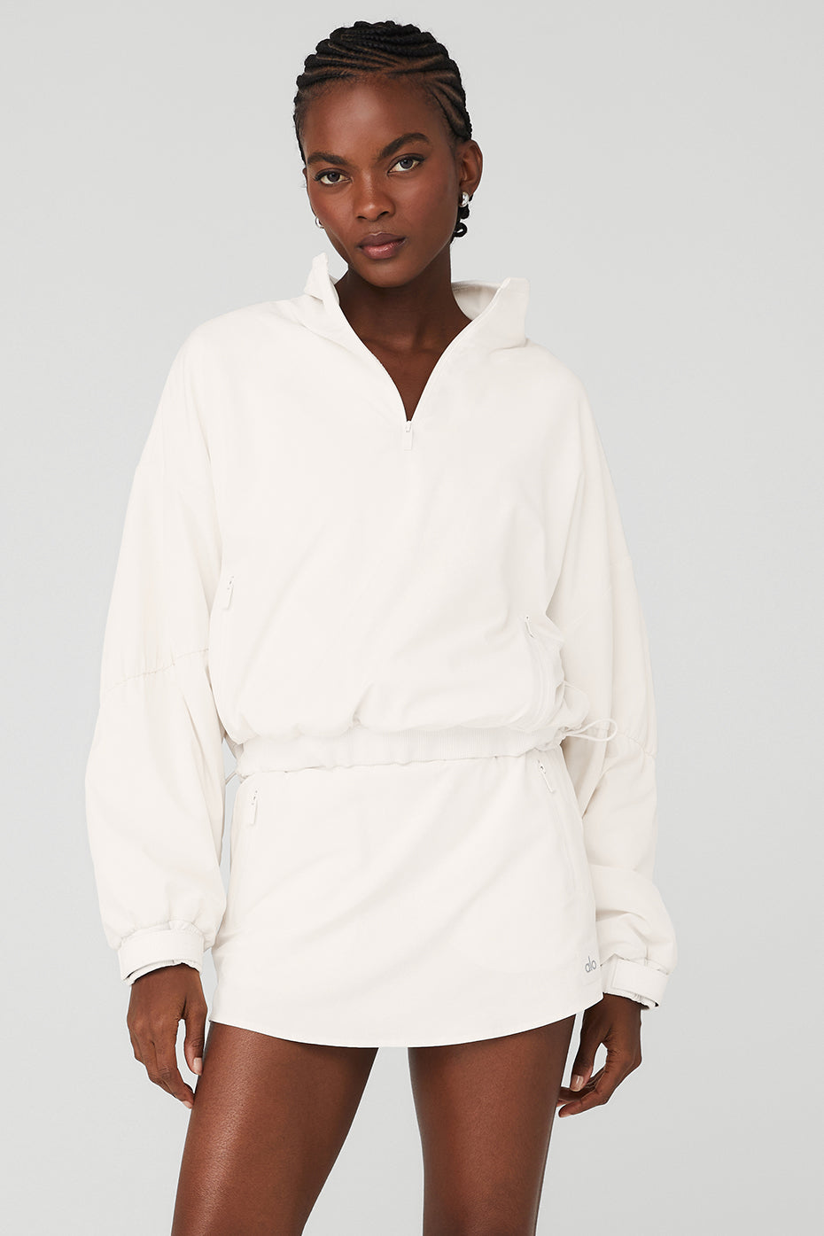 Alo Yoga Cropped Elevation Coverup Jacket In White, Size - Ivory