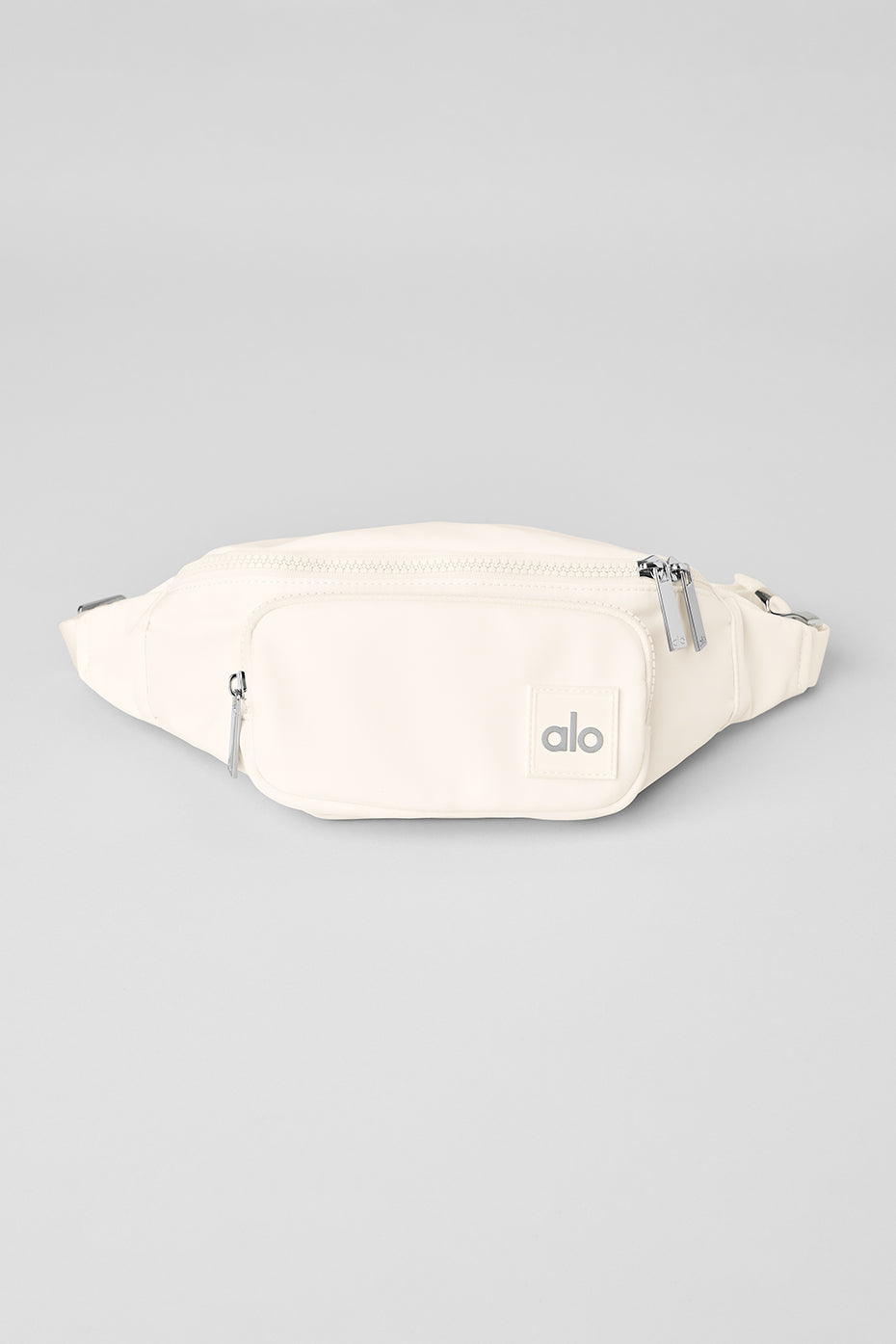 Alo Yoga Explorer Fanny Pack In White - Ivory | Editorialist
