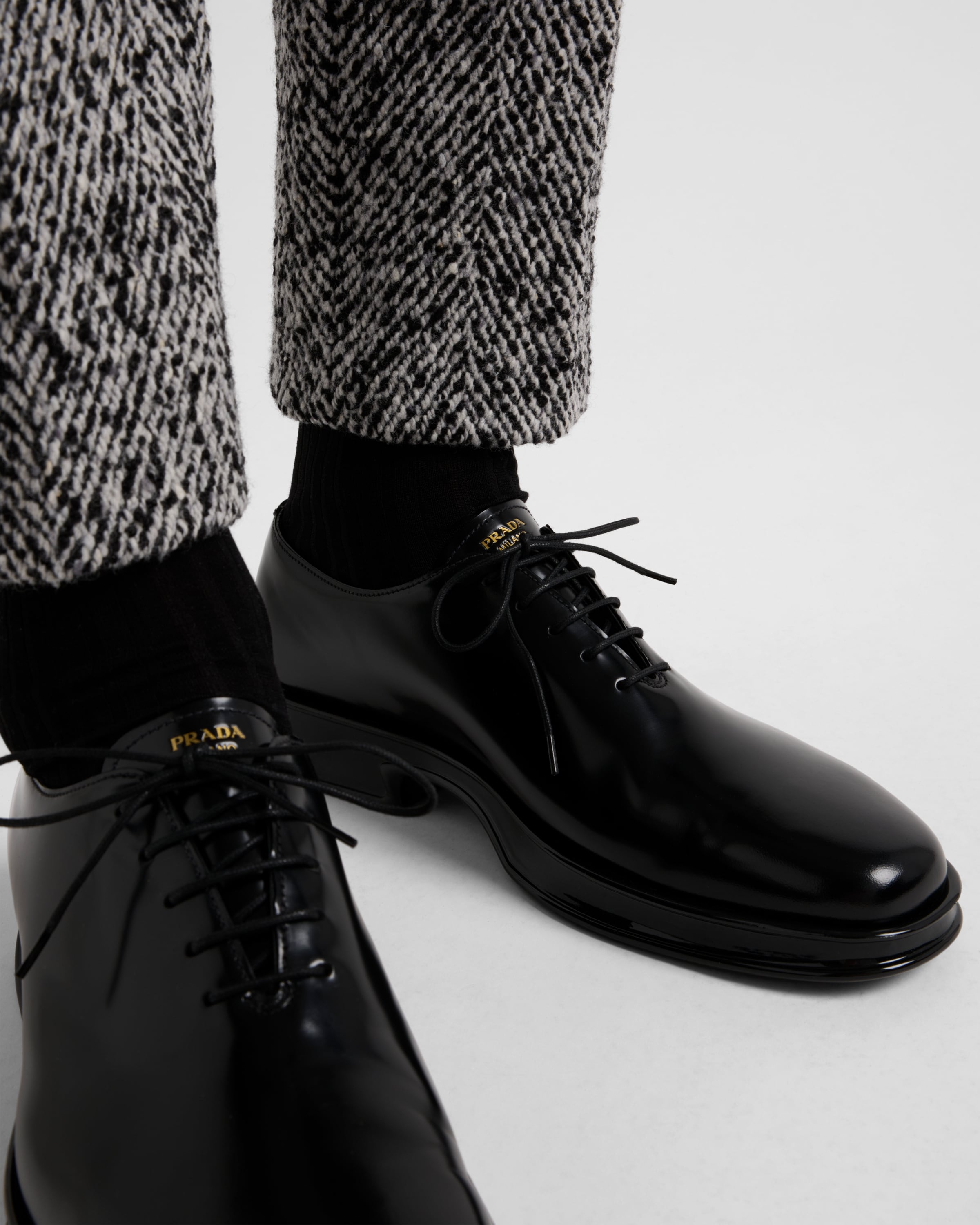 信*州様 PRADA Brushed leather lace-up shoes Prada Brushed leather lace-up shoes | eBay