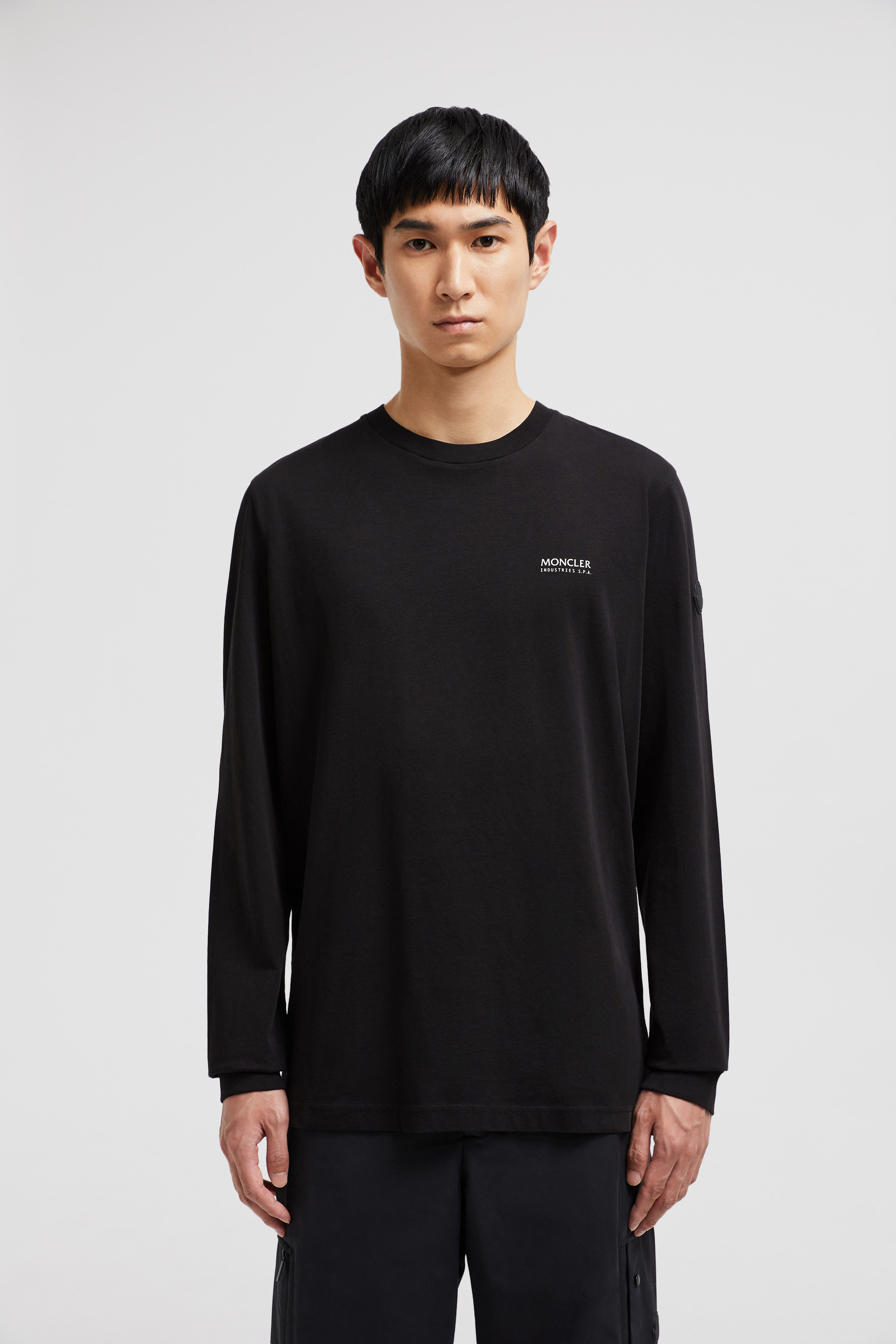 Moncler Back Logo Long Sleeve Cotton T-Shirt - Black | Editorialist