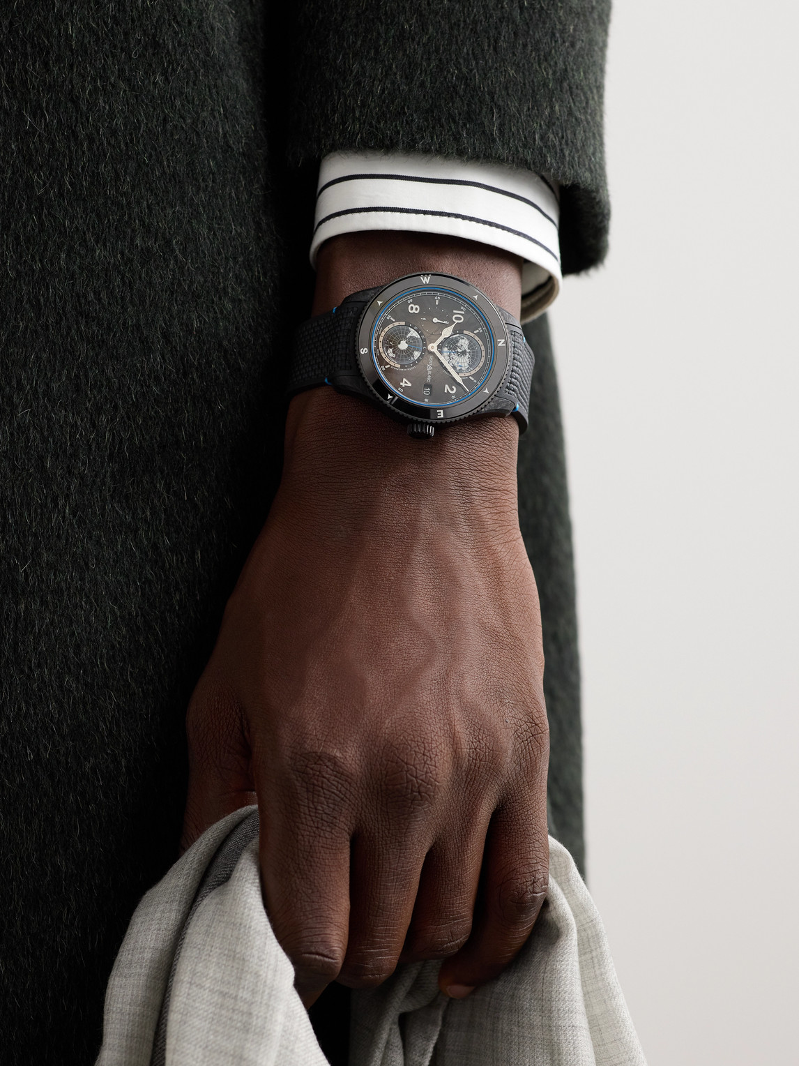 Montblanc 1858 Geosphere Carbo₂ 0 Oxygen Limited Edition Automatic