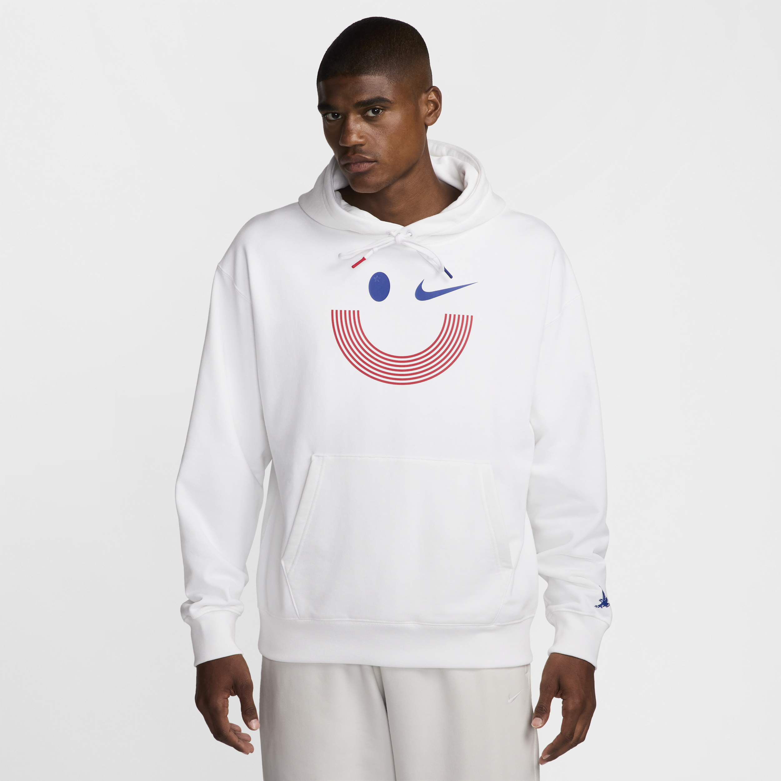 Nike Usa Solo Swoosh Pullover Hoodie - White | Editorialist