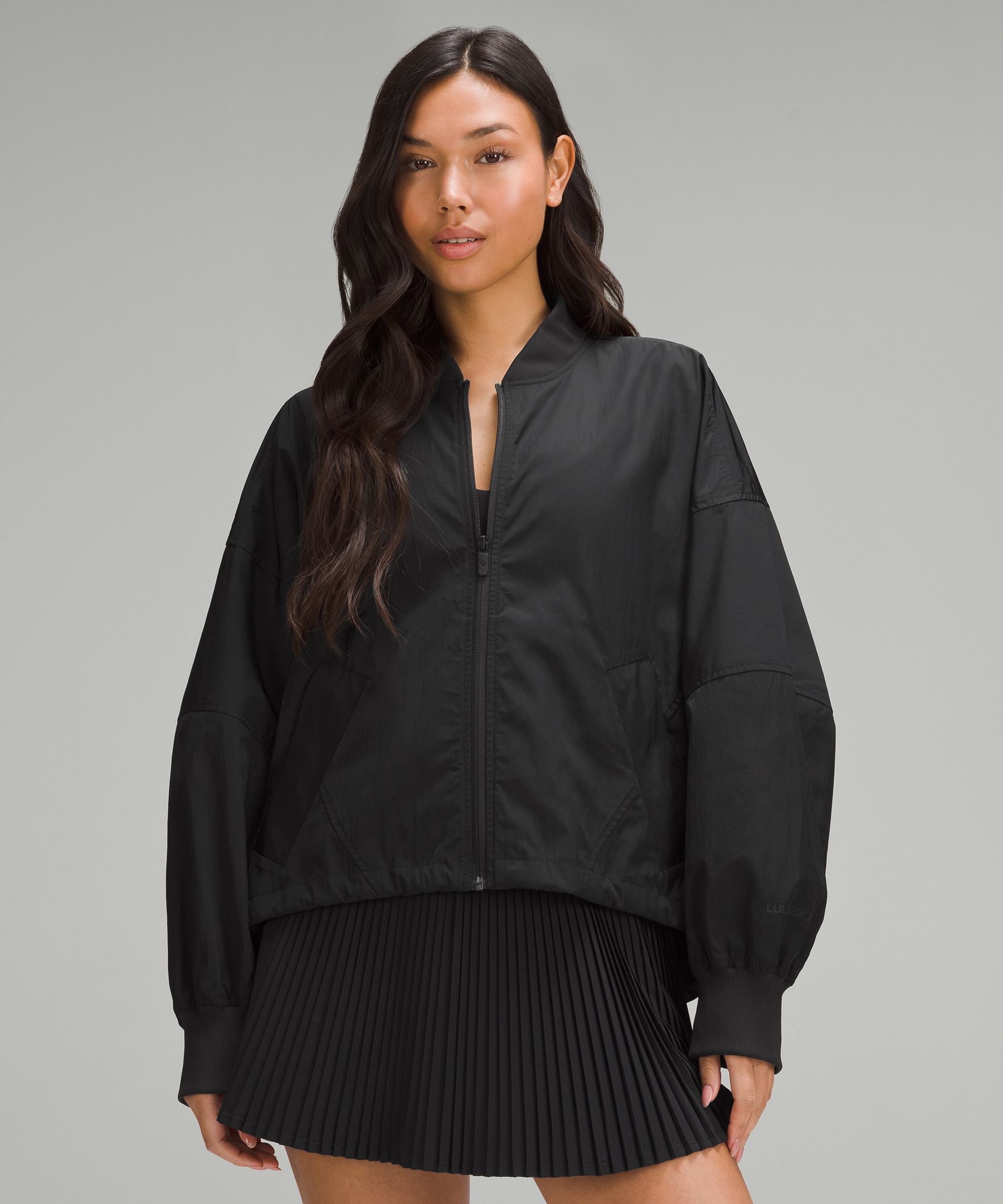 ネット 販売 Lululemonブラック ボンバージャケット 【公式通販】