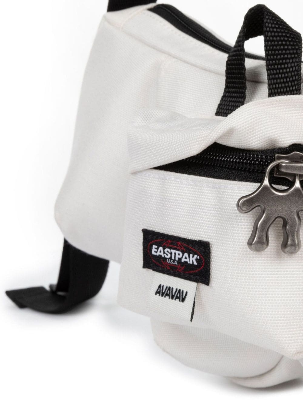 Avavav Eastpak Mini Shoulder Bag In White - 30% Off | Editorialist