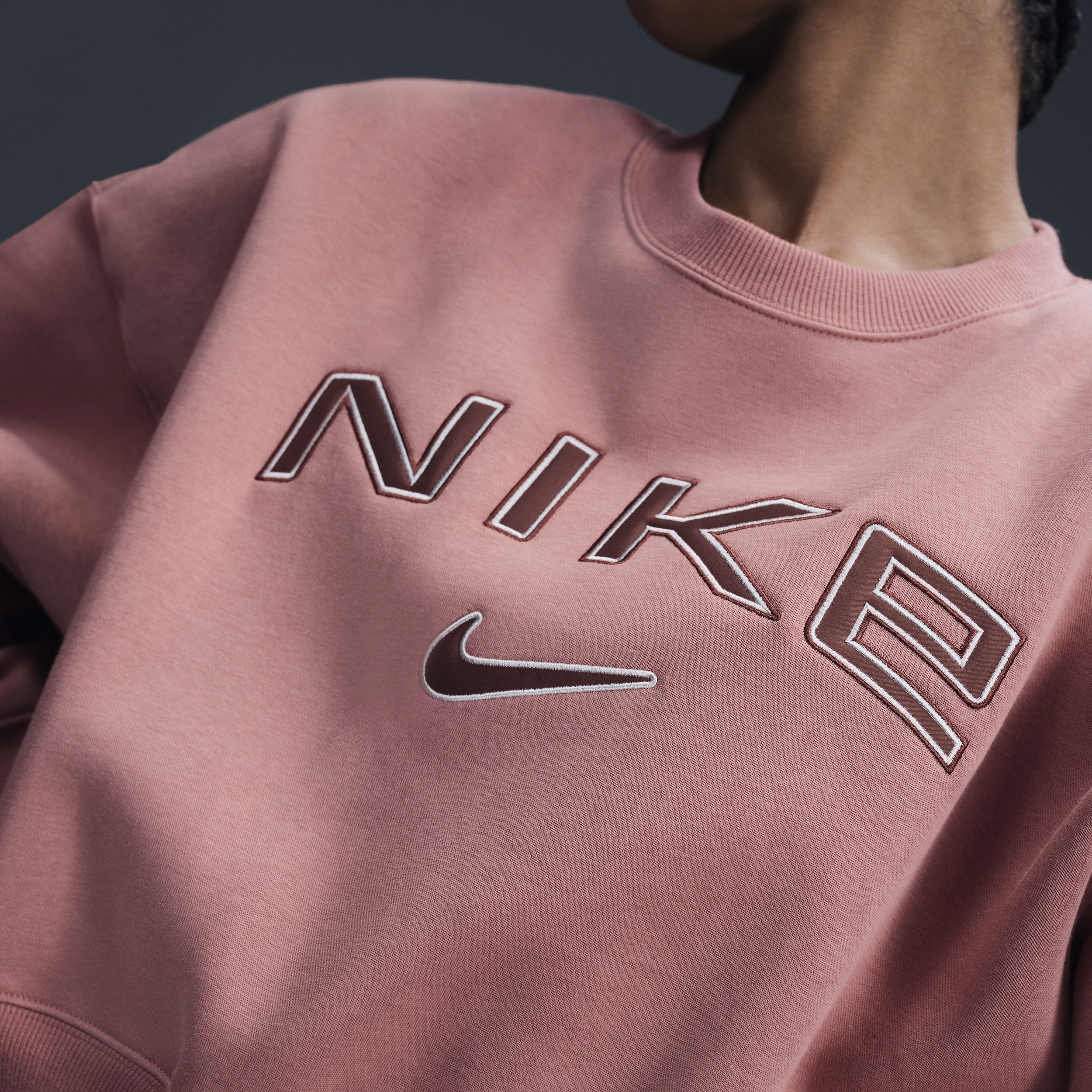 pink sweatshirt nike