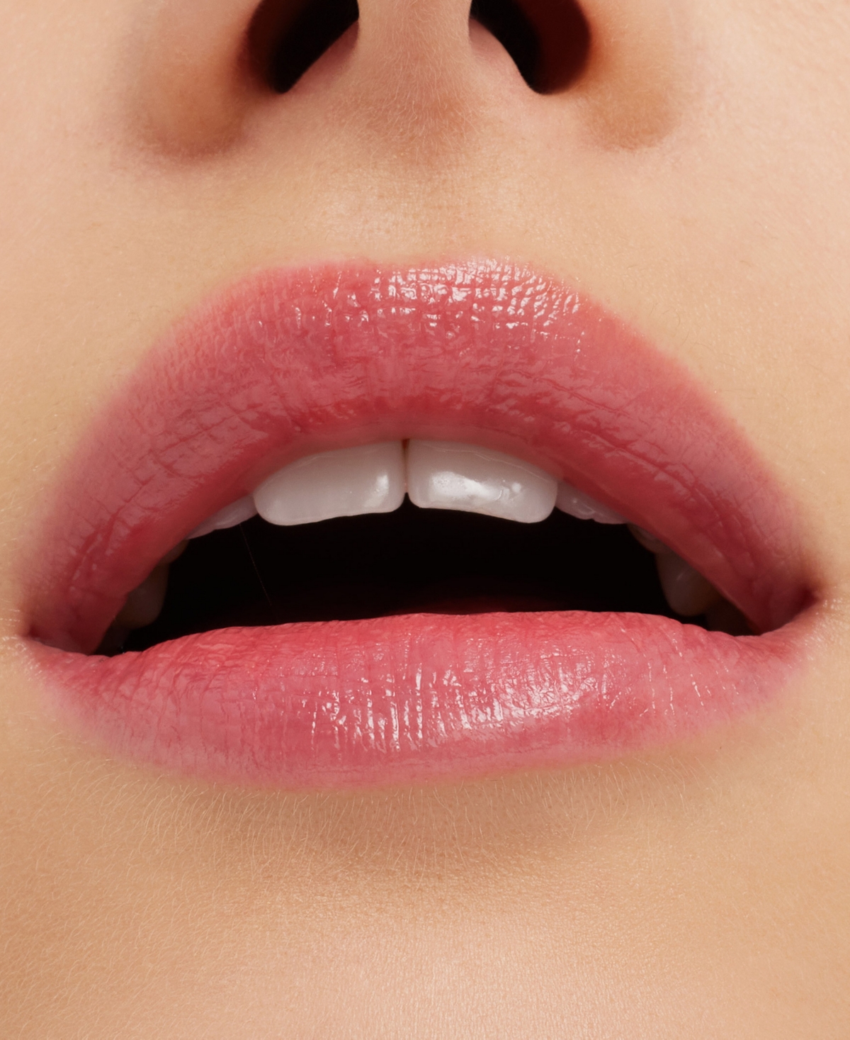 MAC Introvert Glow Play Tendertalk Lip Balm 3.14g
