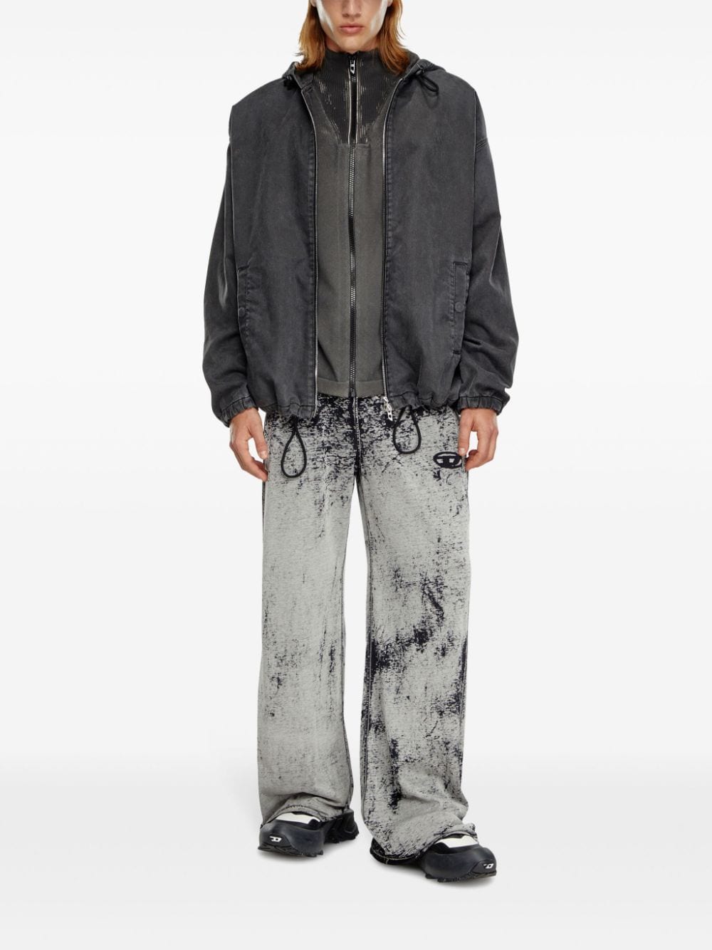 パンツ DIESEL P-LEO-DEV Diesel® P-Leo-Dev Trousers In Grey - 30% Off | Editorialist
