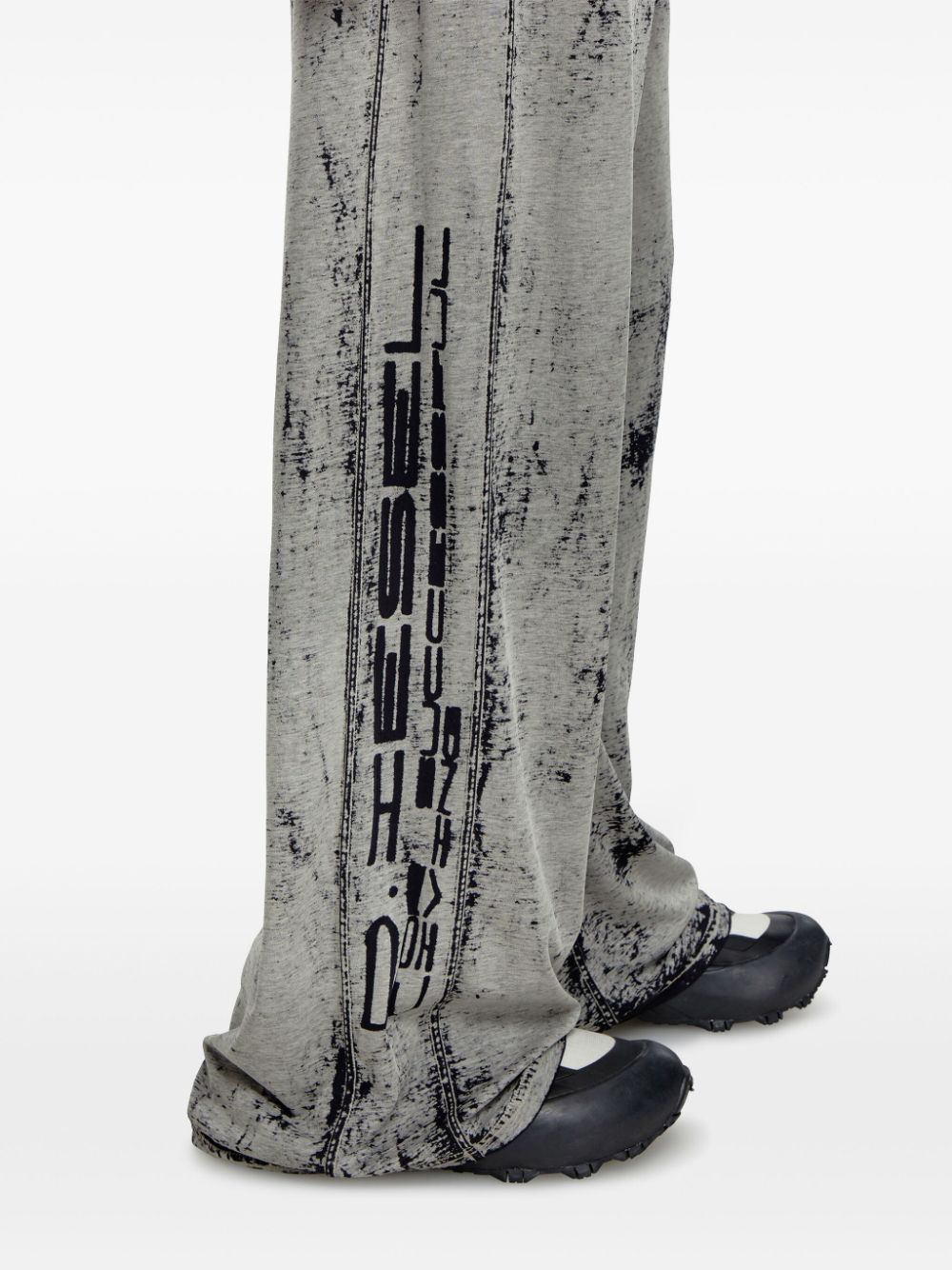 Diesel® P-Leo-Dev Trousers In Grey - 30% Off | Editorialist