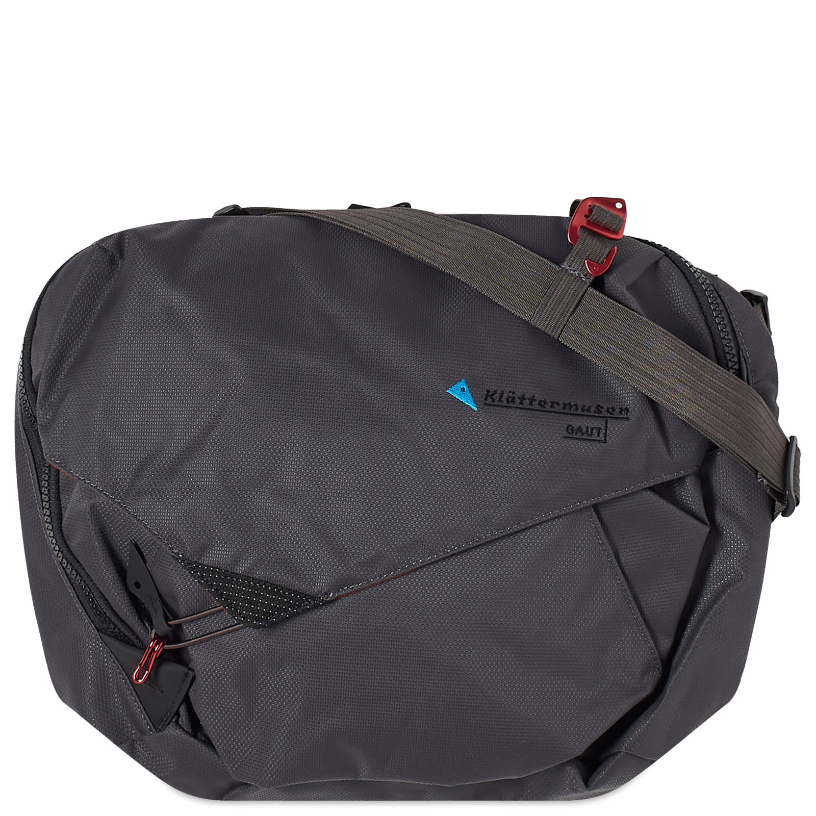 KLATTERMUSEN Gaut Messenger Bag - Raven | Editorialist