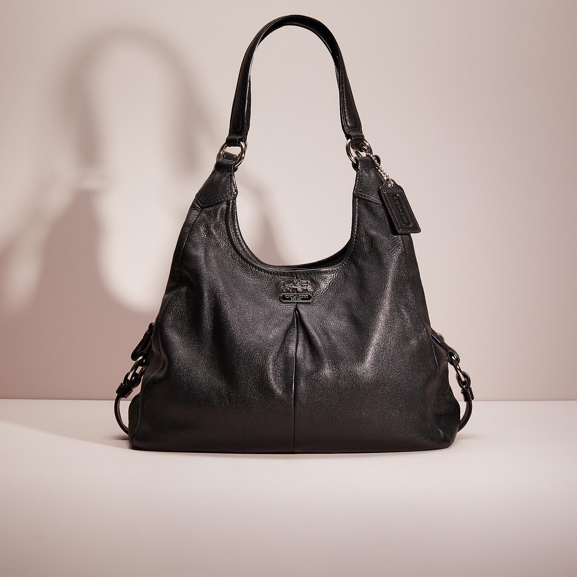 31163818~silverblack_0.jpg