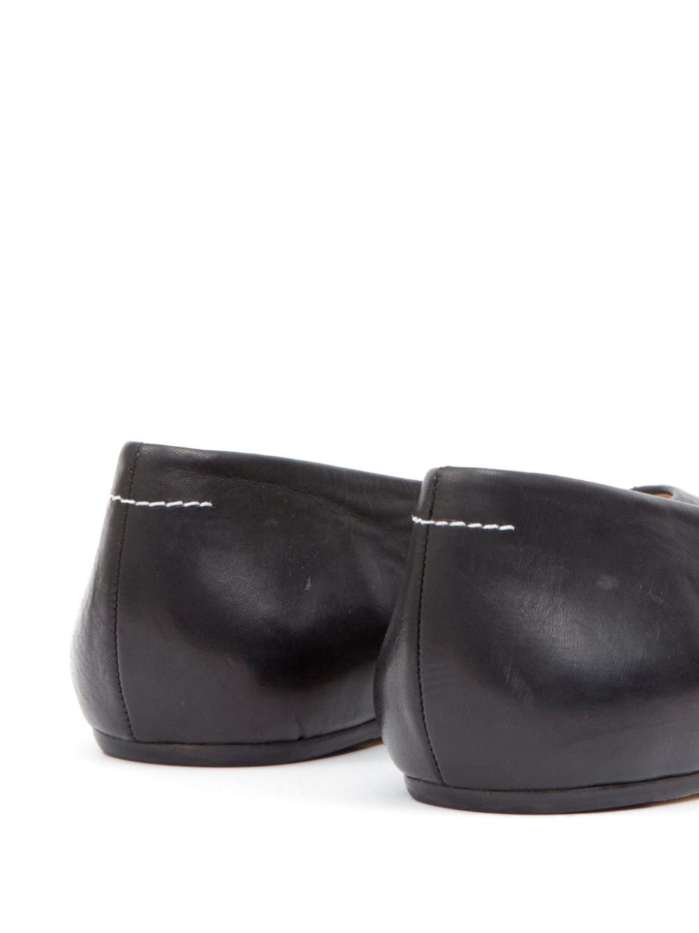 【MAISON MARGIELA】 4 STITCHES BALLERINA Maison Margiela Décortiqué four-stitch Ballerina Shoes | Black