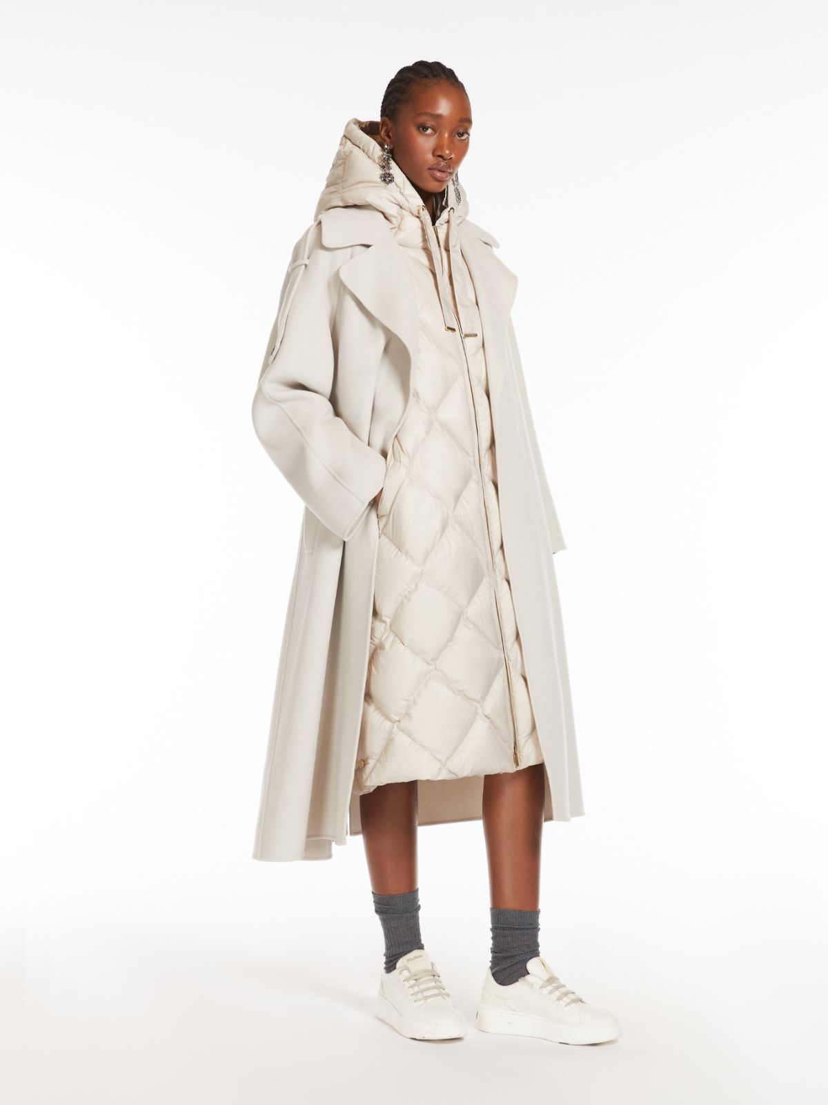 Max Mara Water-Repellent Quilted Midi Gilet - Sand | Editorialist