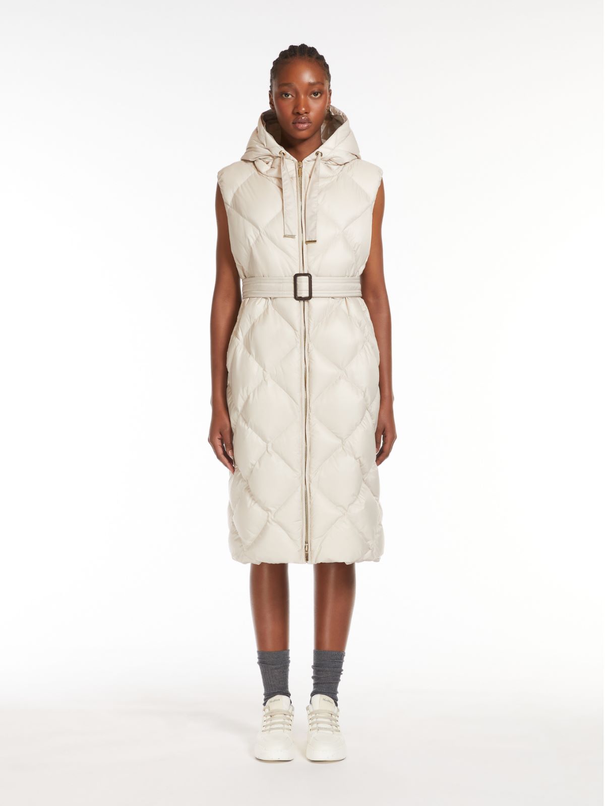 Max Mara Water-Repellent Quilted Midi Gilet - Sand | Editorialist
