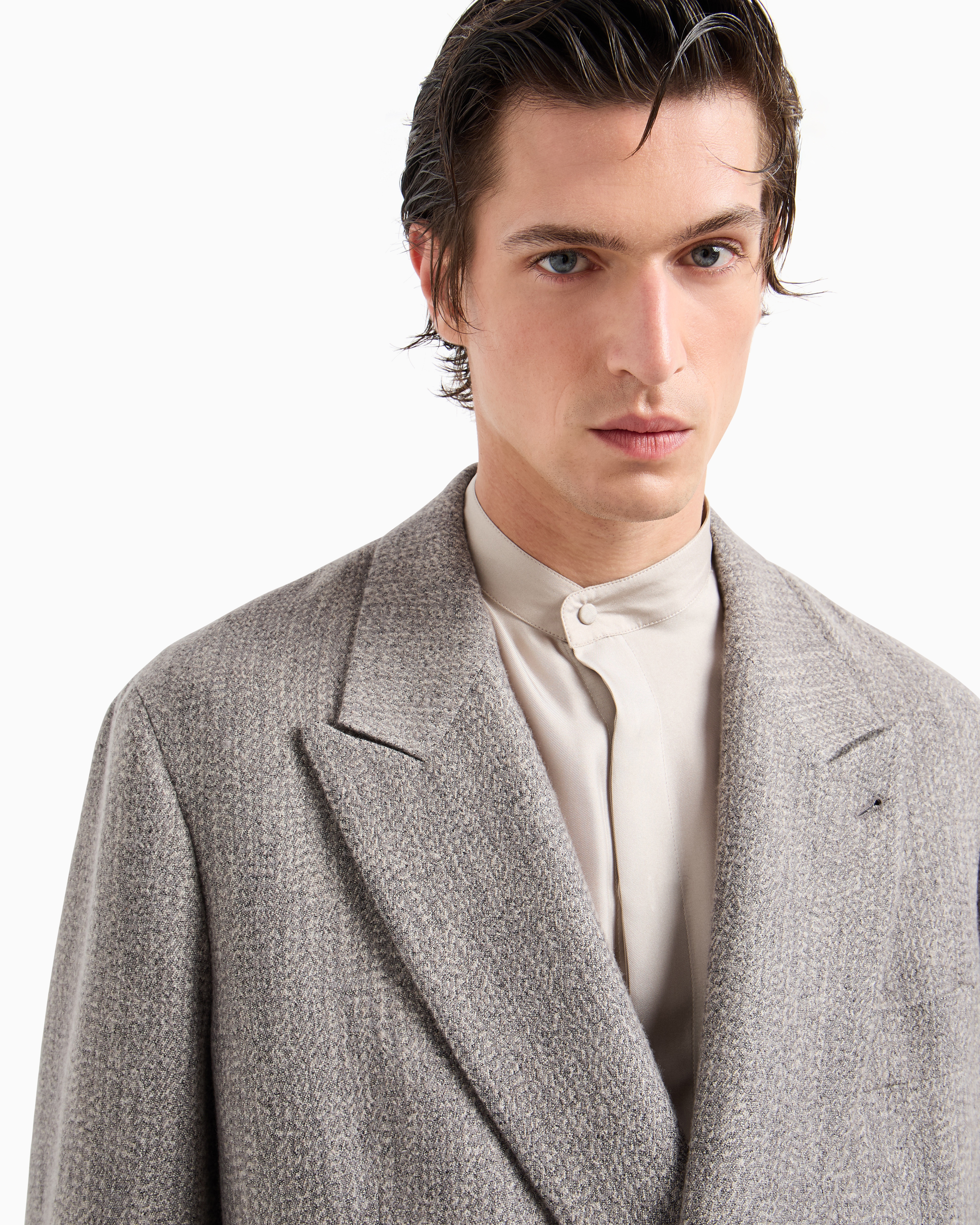 31411842~grey_4.jpg