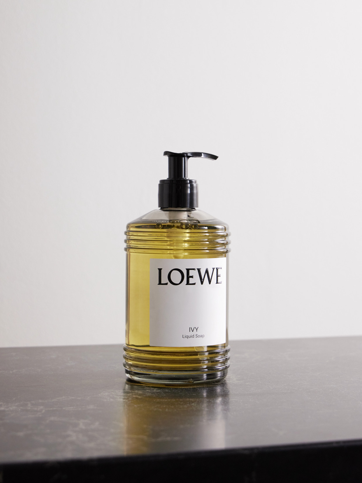 Loewe Oregano Liquid Soap In One-Color | Editorialist