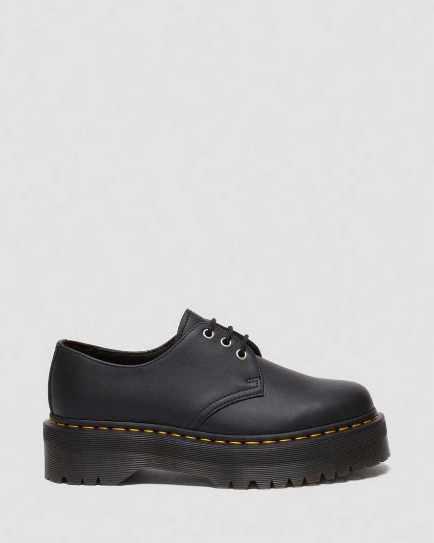 エムブロ　
サンダーテール　　jB23 ジムニー Dr. Martens 1461 Bex Zebra Emboss Black Unisex 26804001