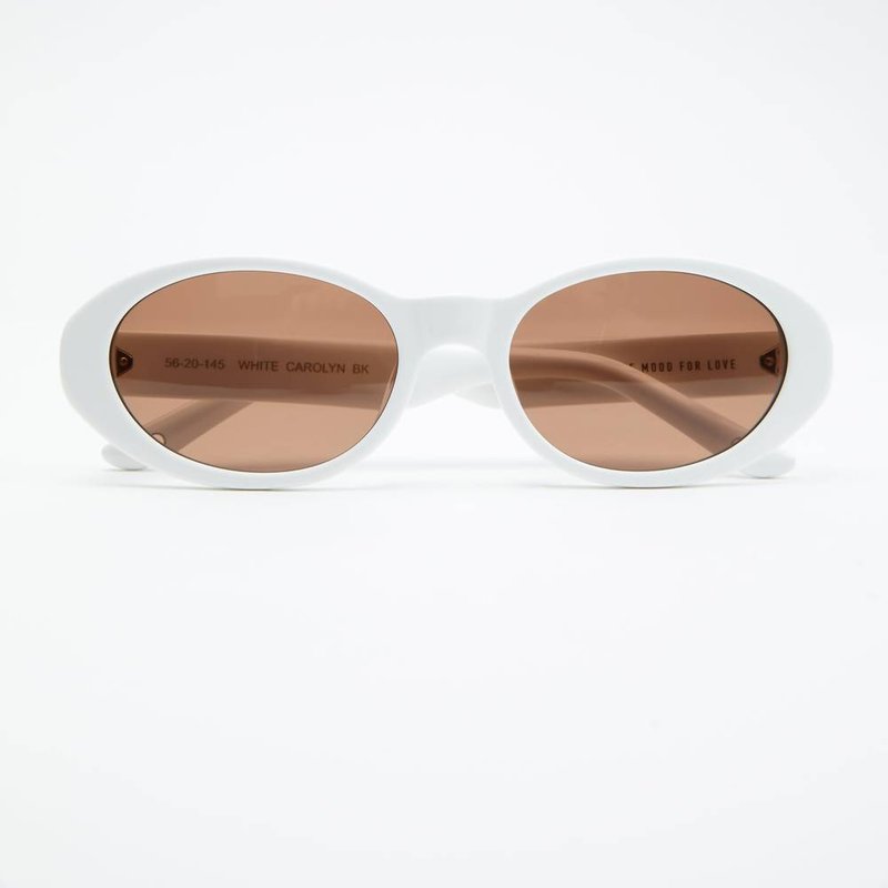 In The Mood For Love Caroline Bk Sunglasses With Chain In  display picture 2