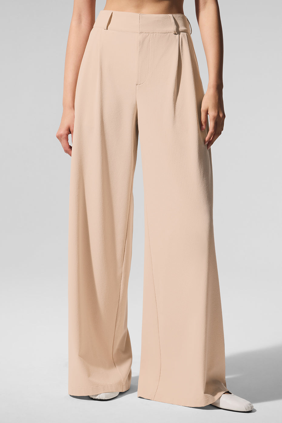 Alo Yoga High-Waist Dreamscape Trouser - Black | Editorialist