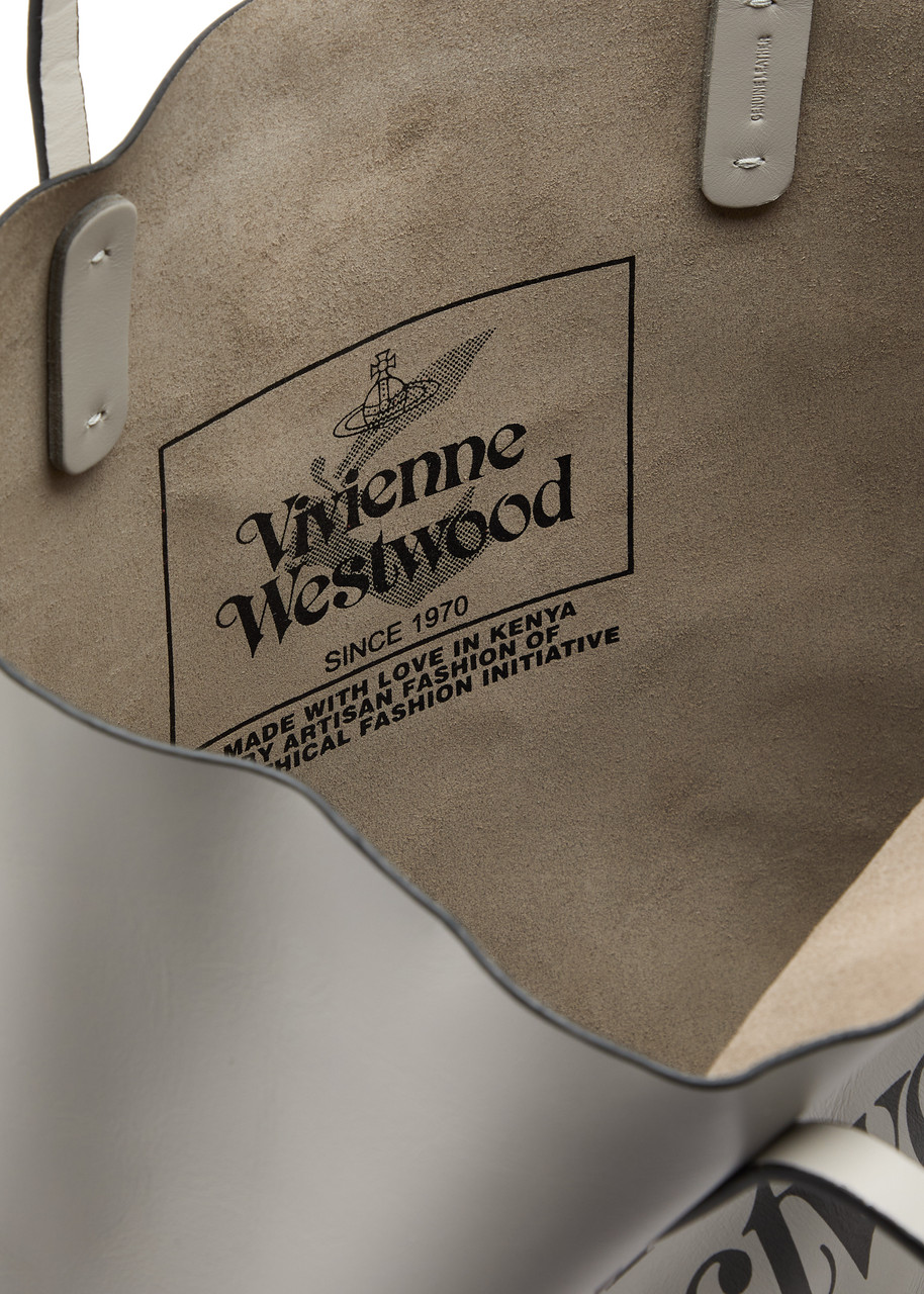 Vivienne Westwood ベージュ✖️グレー 立体刺繍ロゴ Vivienne Westwood Studio Logo Leather Tote - Grey | Editorialist