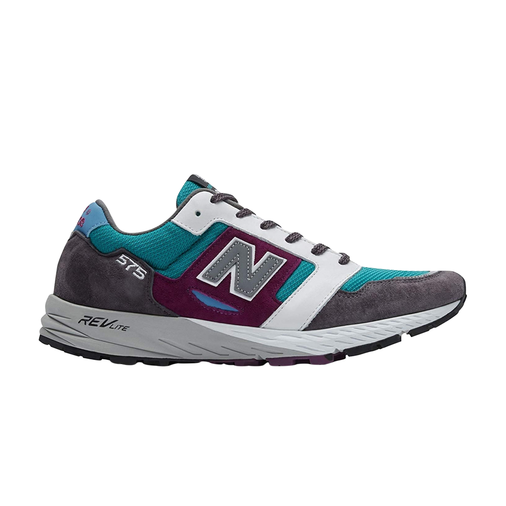 New Balance 575 Mountain Wild Sneakers - Green | Editorialist