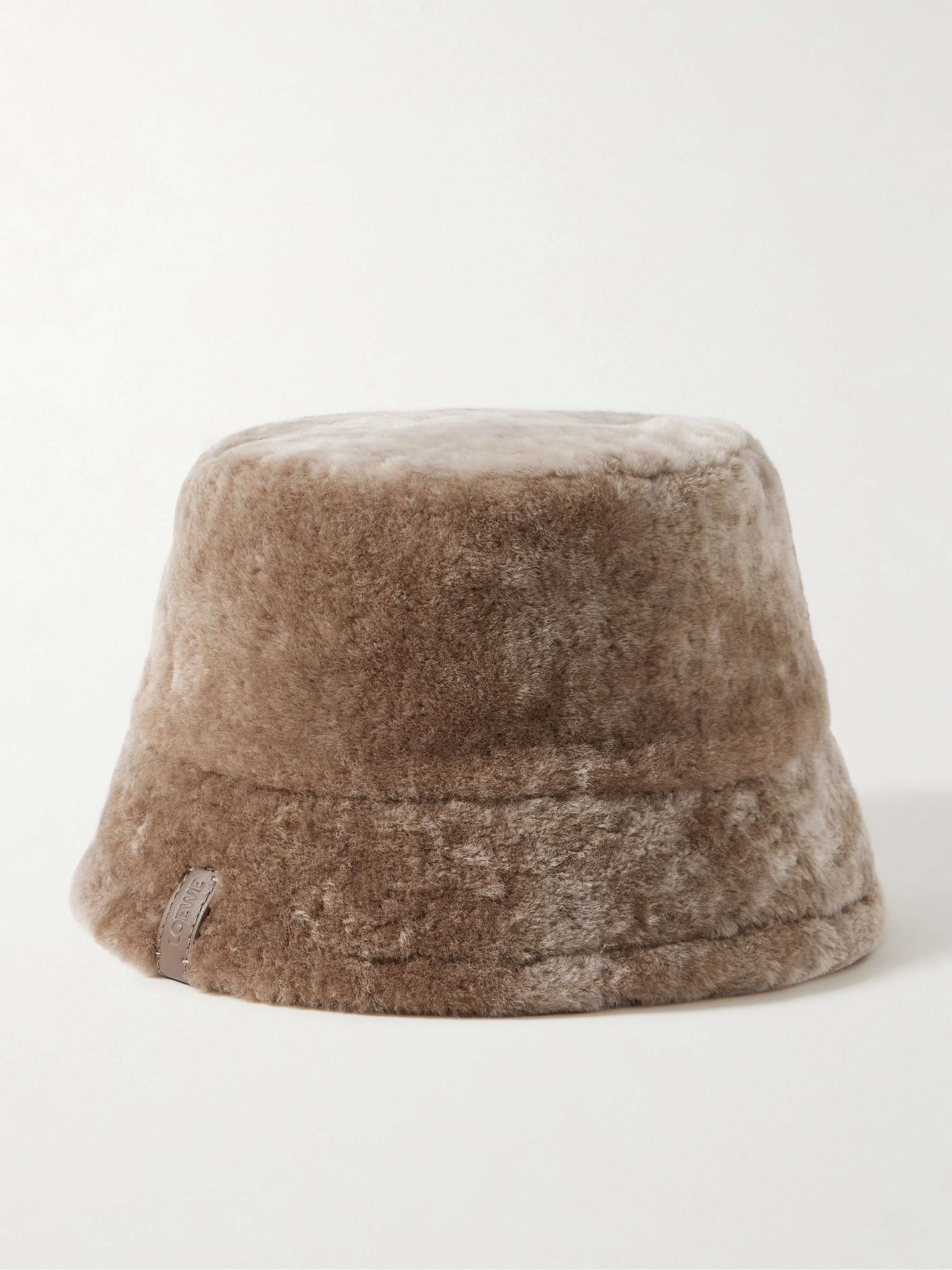 On Shearling Bucket Hat - Beige | Editorialist display picture 1