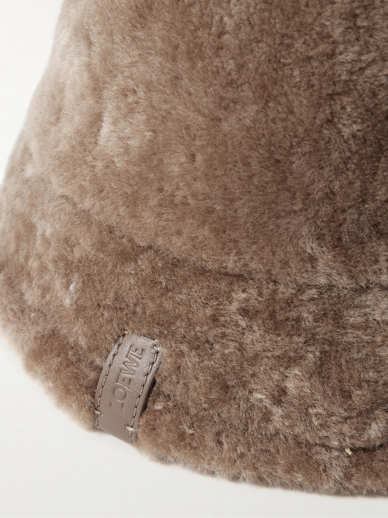 On Shearling Bucket Hat - Beige | Editorialist display picture 2