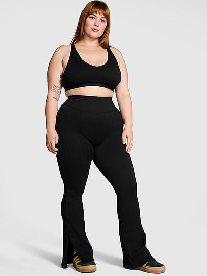 PINK soft seamless cable flare leggings
