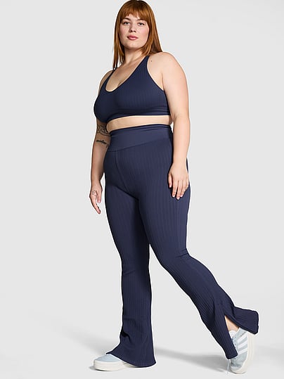 PINK soft seamless cable flare leggings