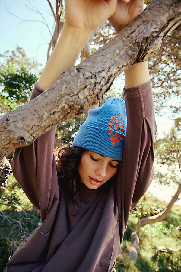 NWT Free People Movement Iconic Buti Beanie in Lavender Orange Free People Women main image 4