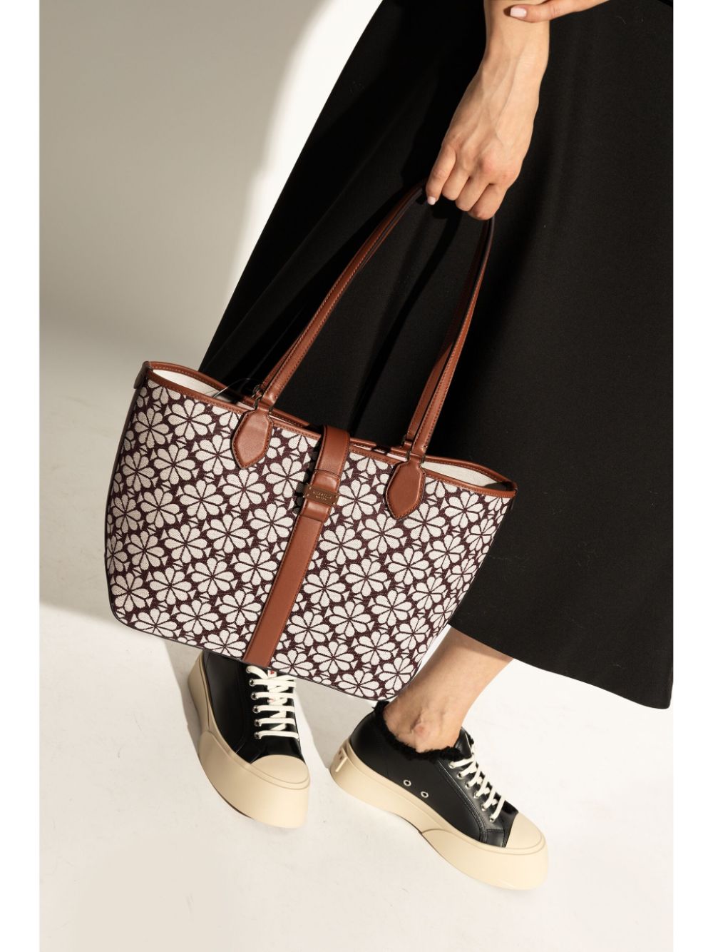 KATE SPADE NEW YORK Kate Spade Floral-Jacquard Tote Bag