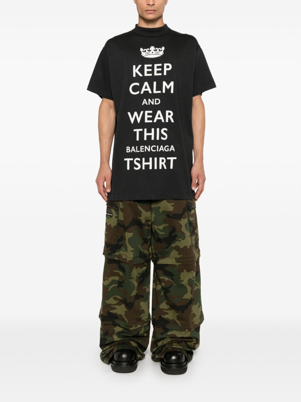 BALENCIAGA KEEP CALM Tシャツ T-shirt Balenciaga Keep Calm Graphic Print T-Shirt 808414 TRVH8