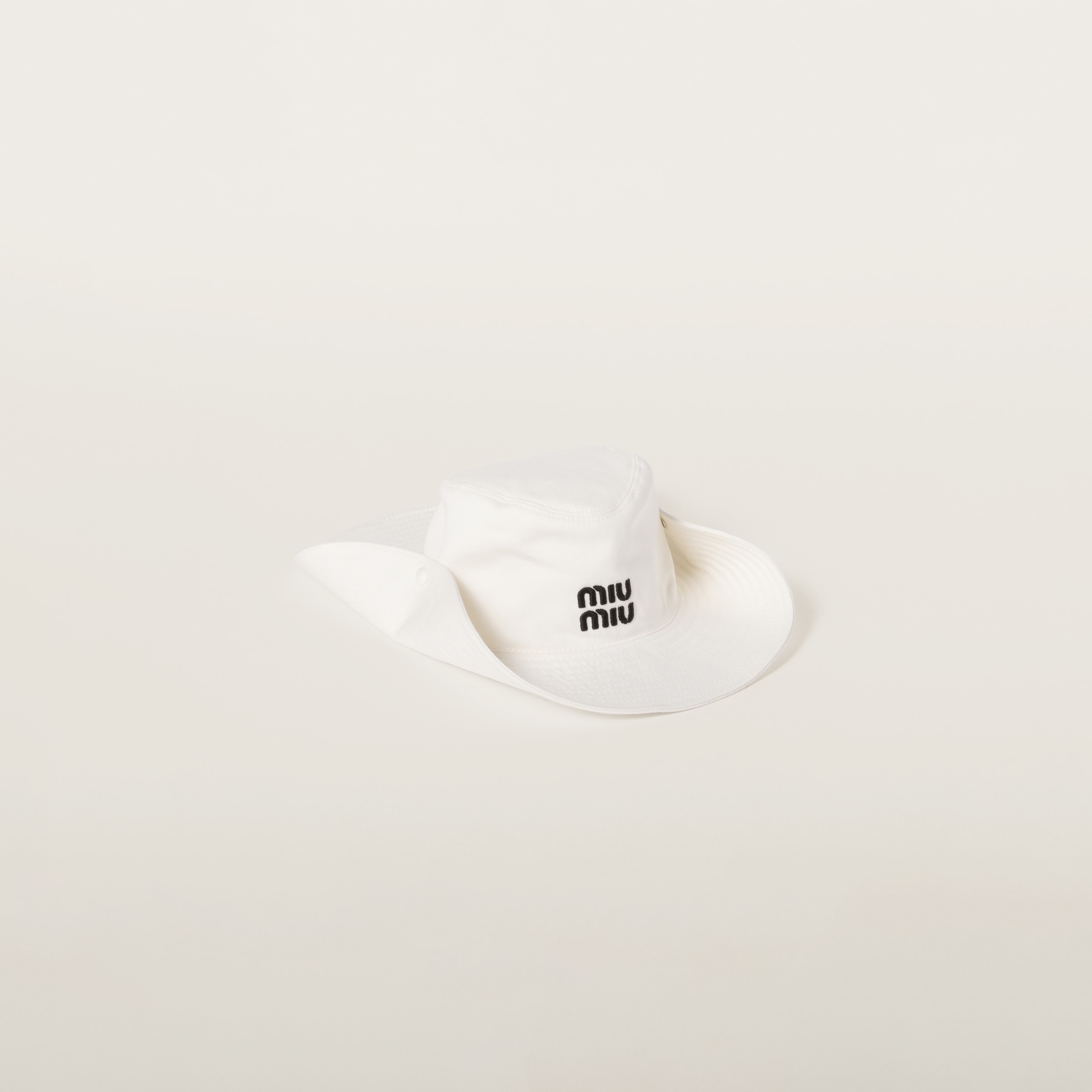 Miu Miu white Logo Hat Miu Miu // Beige & White Logo Woven Bucket Hat – VSP Consignment main image 4