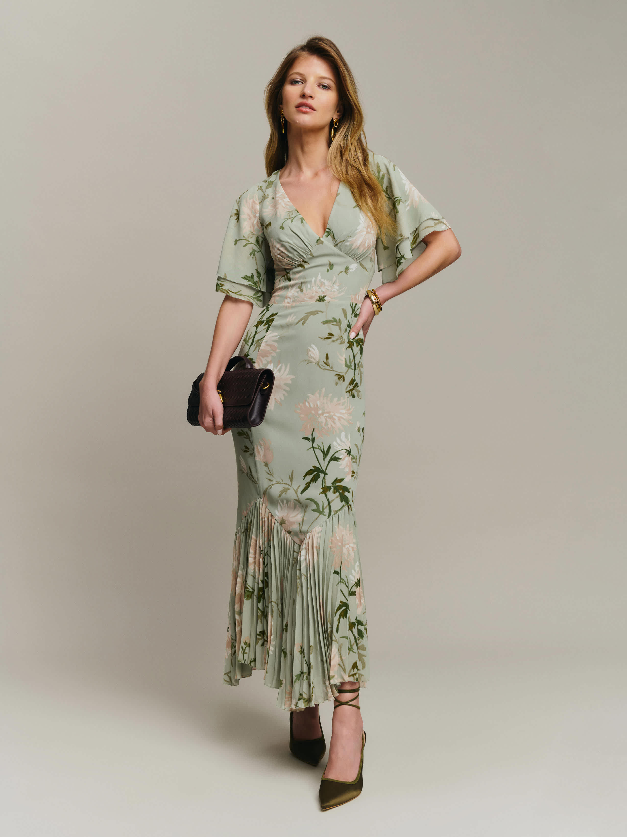 Reformation Salvia Maxi Dress In Green - 70% Off | Editorialist Reformation Salvia Maxi Dress In Green - 70% Off | Editorialist