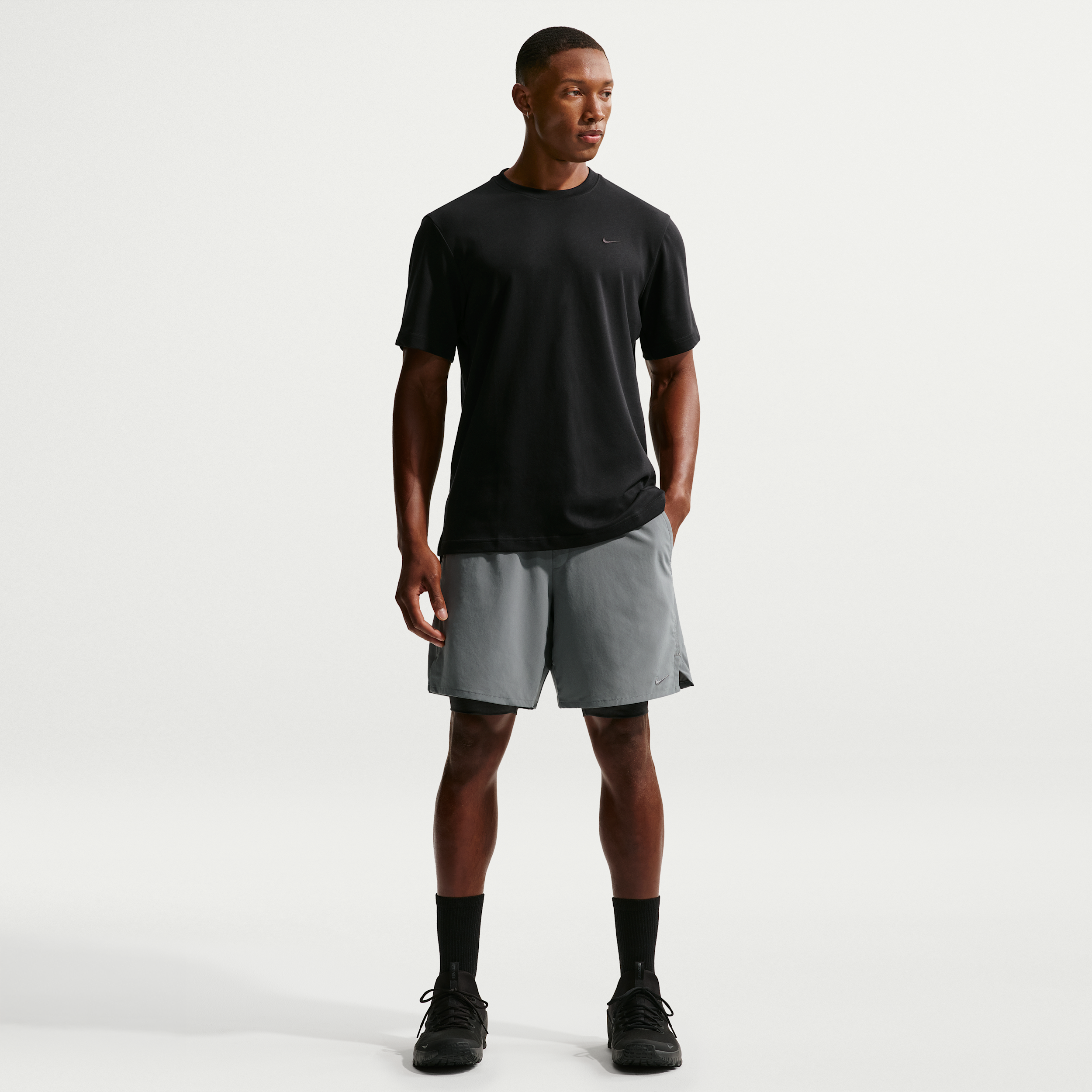 NIKE Unlimited Dri-FIT 7" 2-in-1 Versatile Shorts