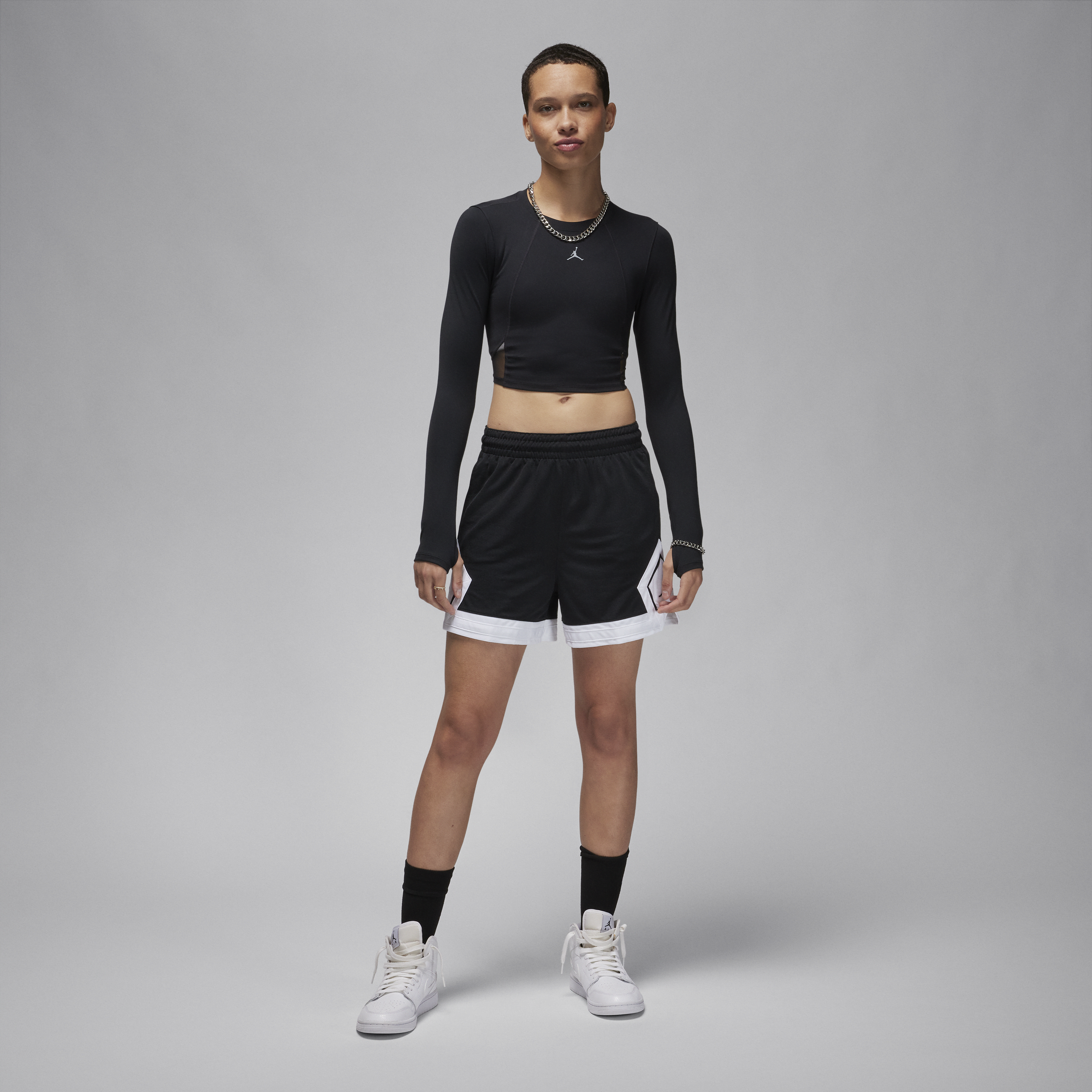 JORDAN Sport 4" Diamond Shorts