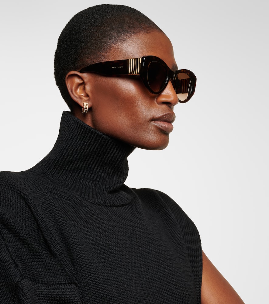 BVLGARI Tubogas Cat-eye Sunglasses - Gold | Editorialist display picture 3