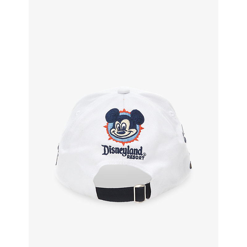 Ovo X Disney Valentine display picture 1