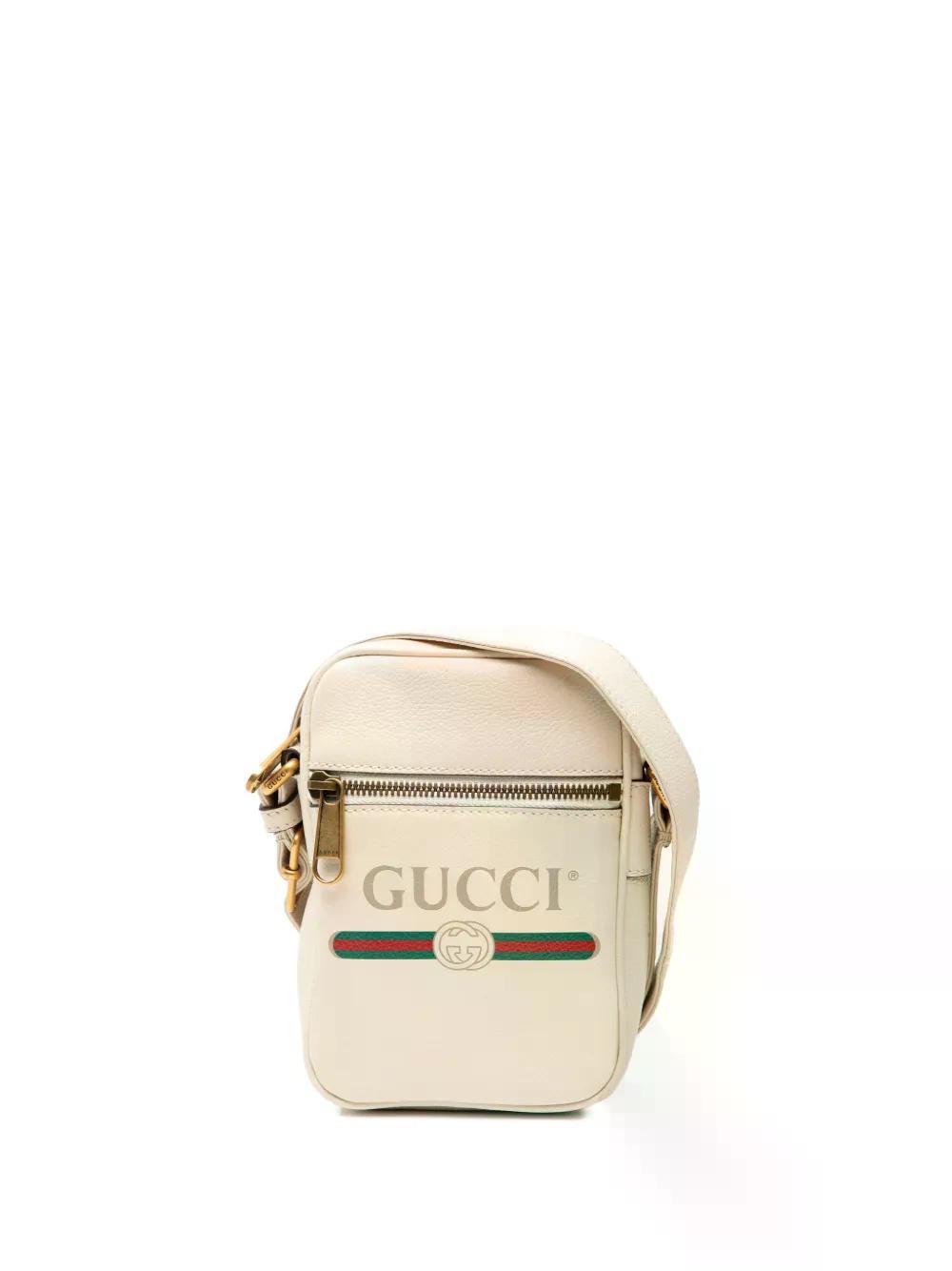 GUCCIバック　オフホワイトレザー Gucci 2000-2015 Mini Grained Calfskin Logo Crossbody Bag - White