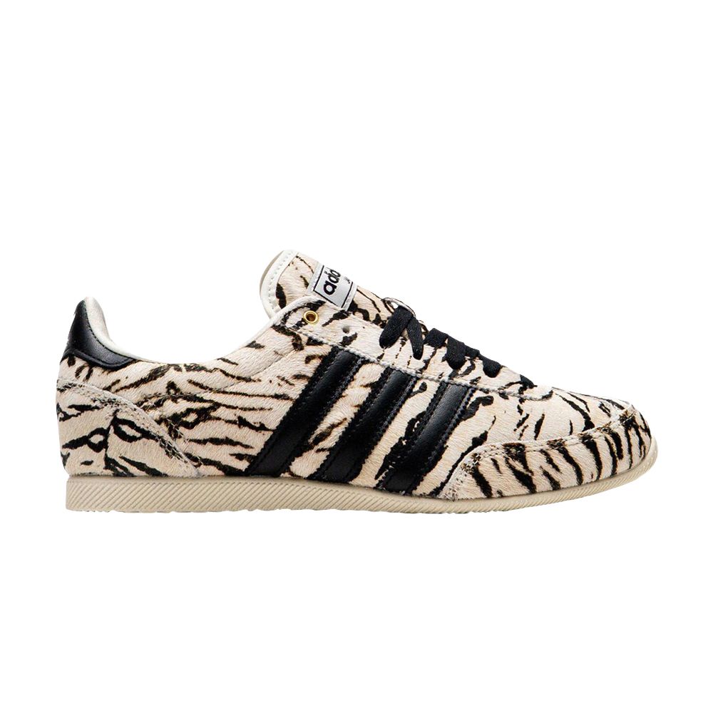 adidas gazelle silver green womens adidas Women's SL 72 OG Zebra Off White/Core Black/Better Scarlett - 7 / White / Medium