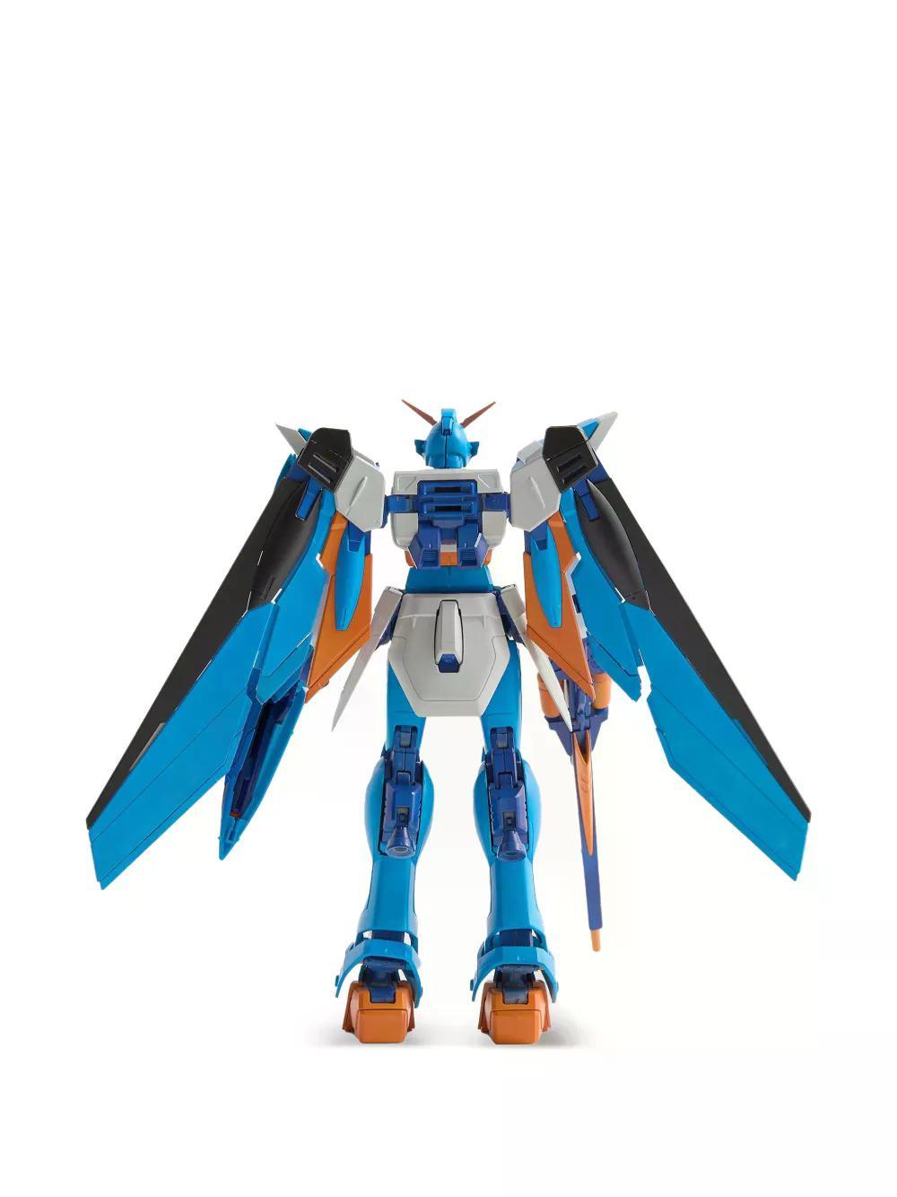 Kith X Gunpla Mg 1/100 Wing Gundam Figurine - Blue | Editorialist