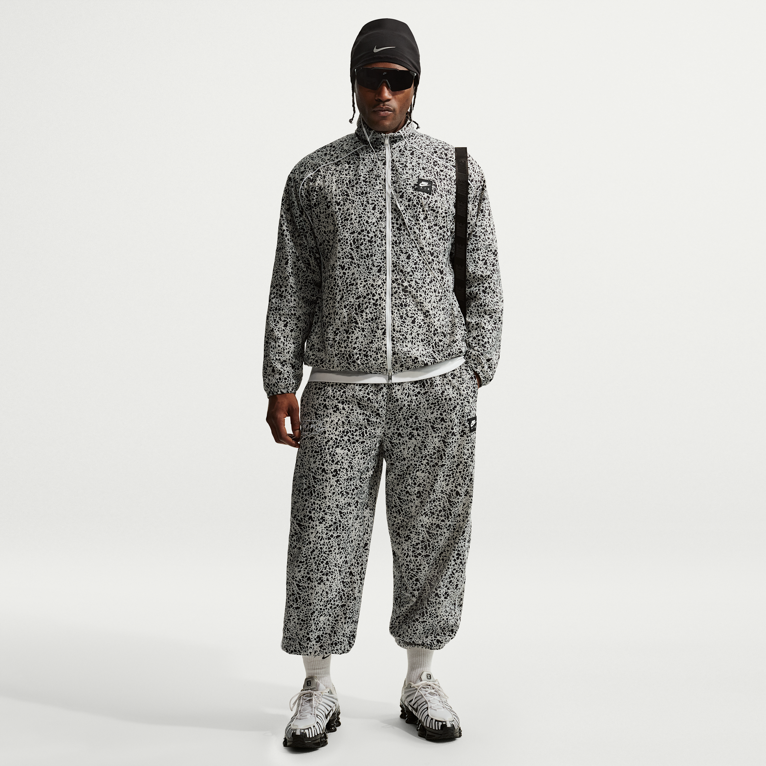 NIKE men's air woven pants