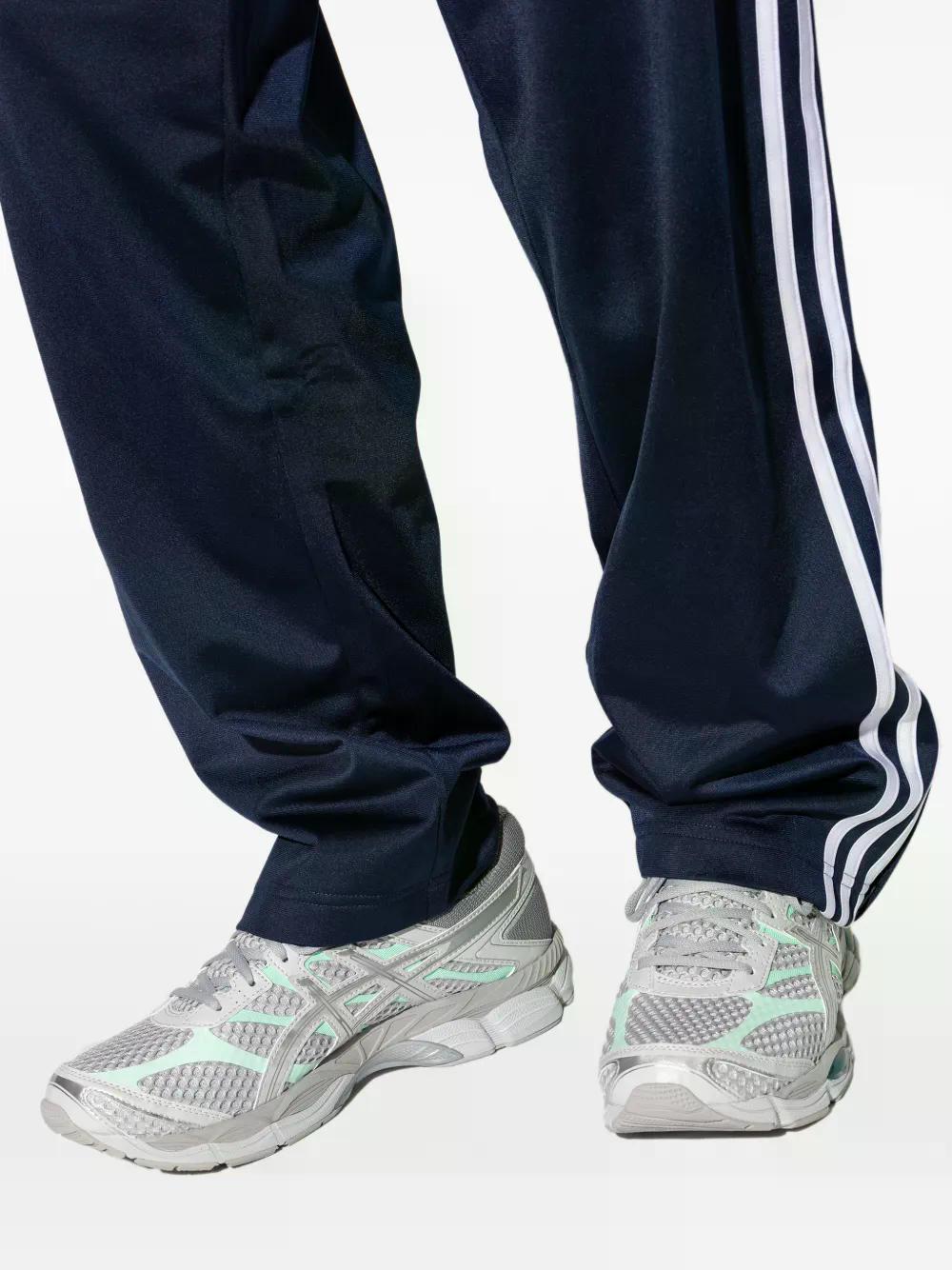 ASICS ASICS Gel-Cumulus 16 Panelled Sneakers