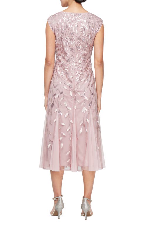Alex Evenings Embroidered Floral Sheath Dress In Wisteria - 45% Off |  Editorialist