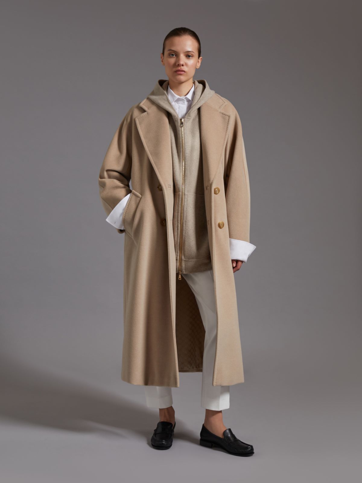 Max Mara 101801 Short Icon Coat - White | Editorialist