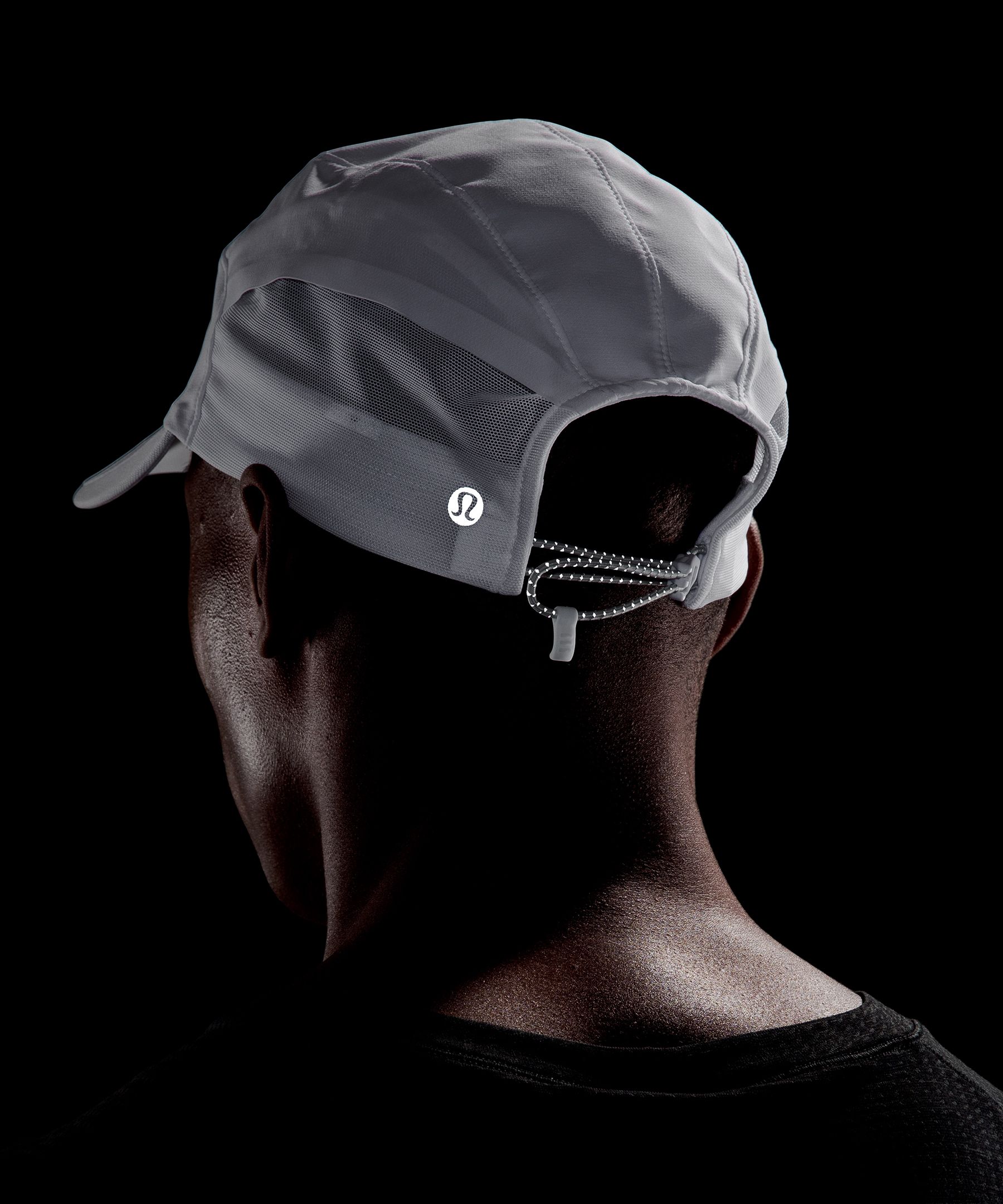 Lululemon Mesh Panelled Running Hat
DESIGNED FOR RUNNING Lululemon athletica Mesh Panelled Running Hat | Pacific City main image 4